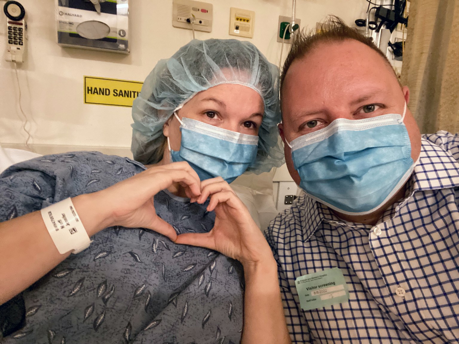 From the OR to the Swiss Alps, mom of 4 with rare brain disorder on ...